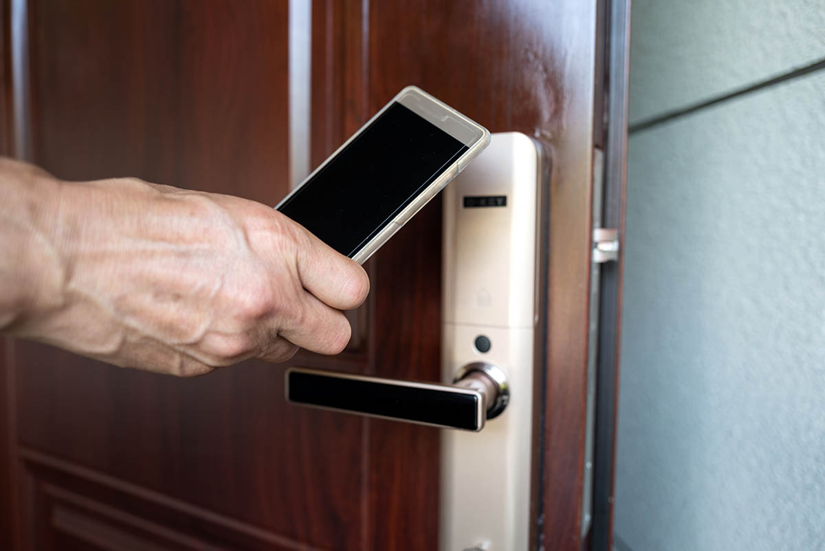 What to do if you lose your keys! - HN Magazine