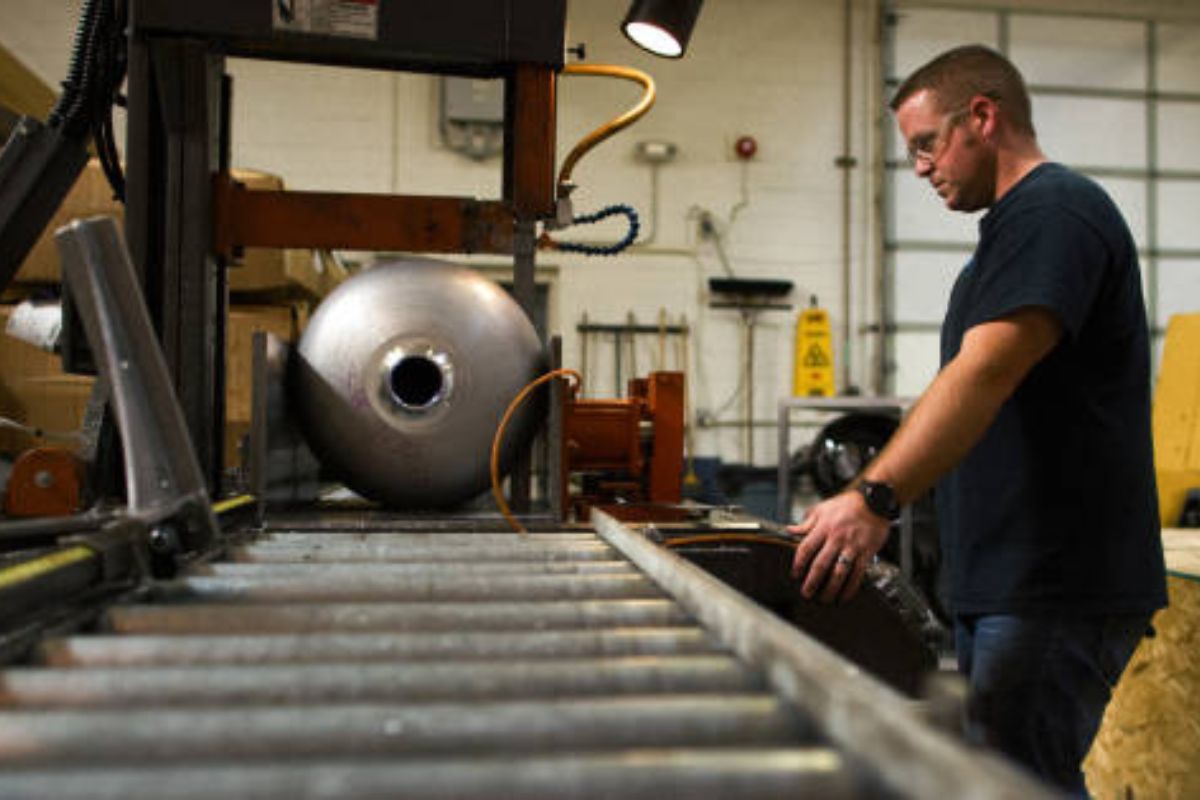 Top 5 Uses of a Bandsaw In Construction - HN Magazine