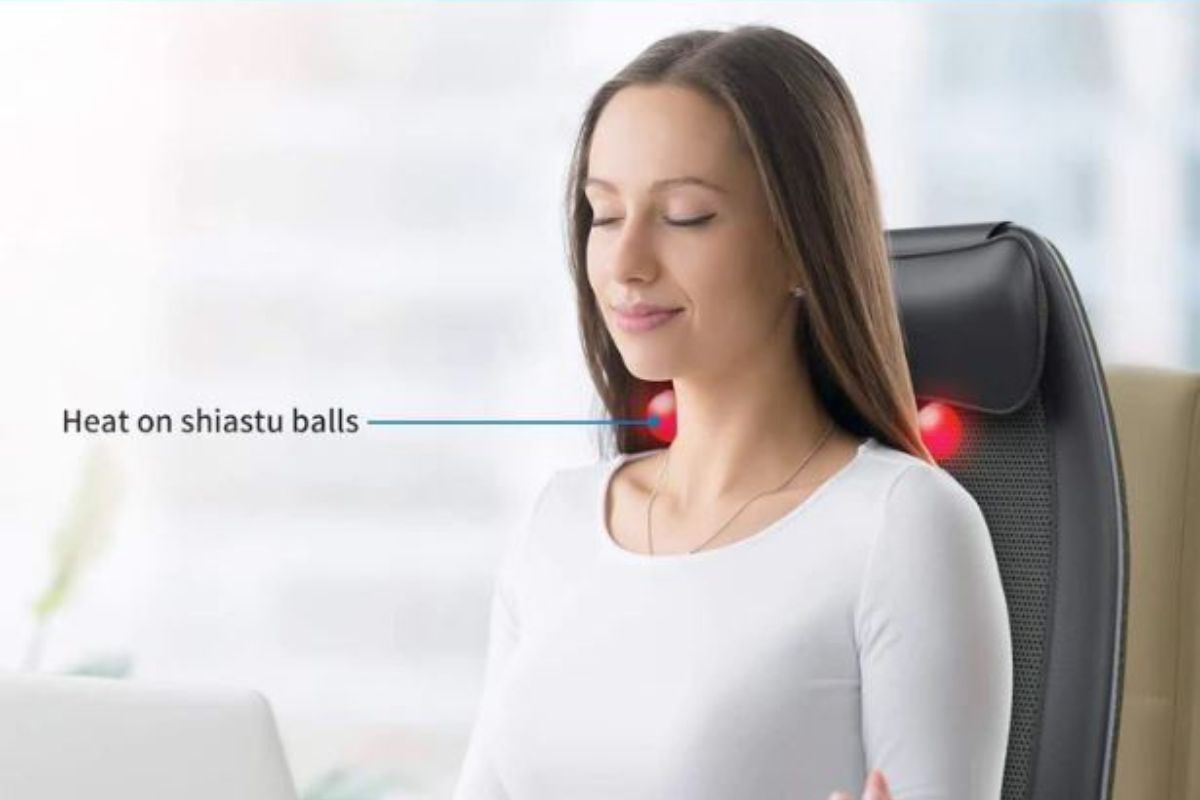 You Need The S-Shaped Shiatsu Back Massage Seat Cushion - HN Magazine