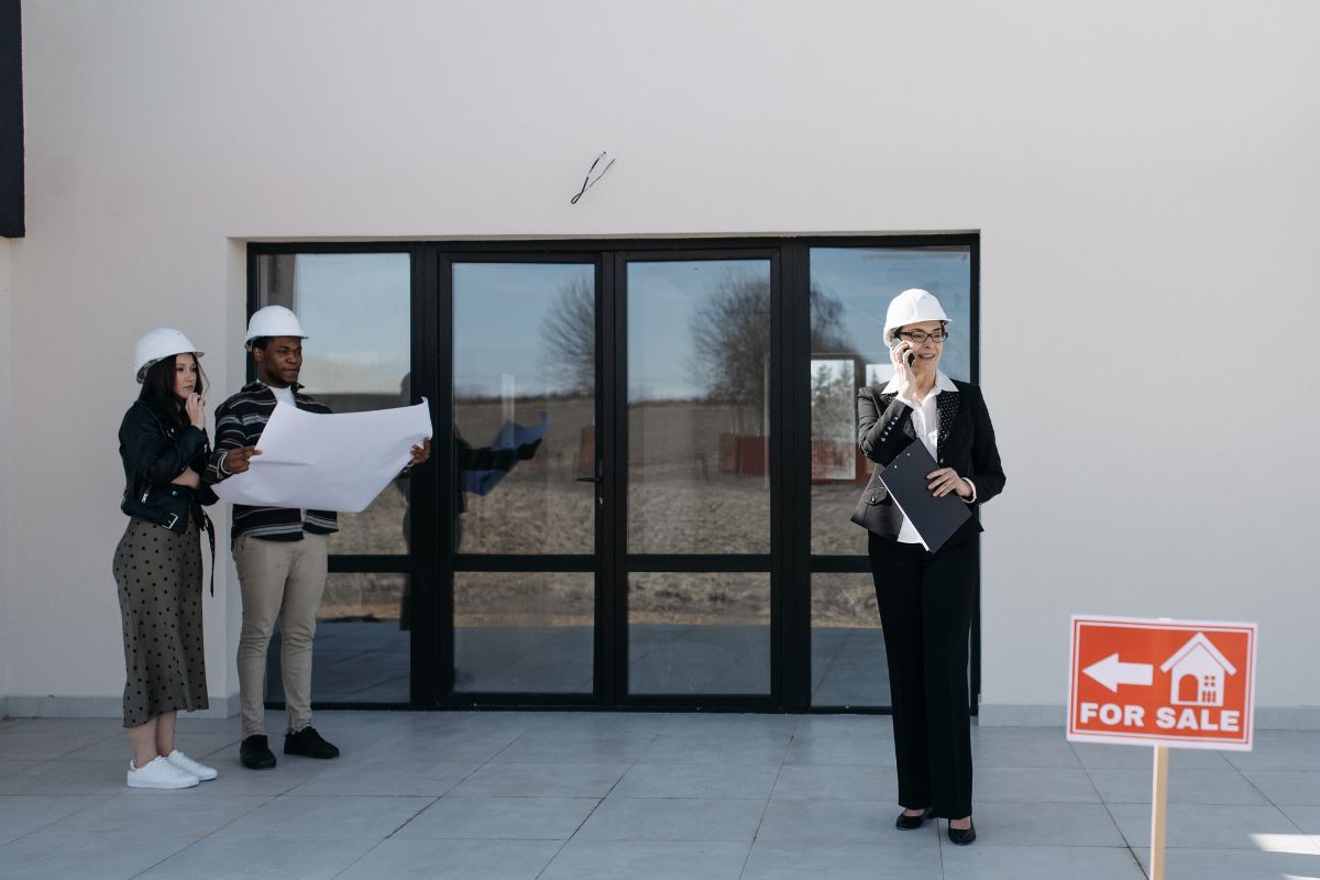 Real Estate And Property - A Simple Guide For Future Owners - HN Magazine
