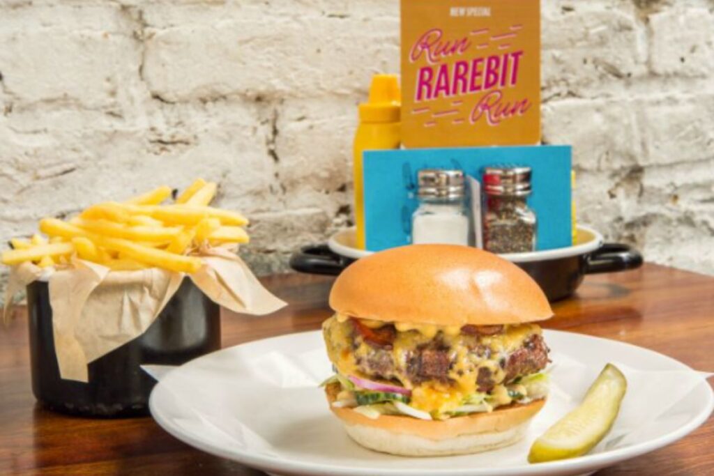 The Legendary Byron Burger - HN Magazine