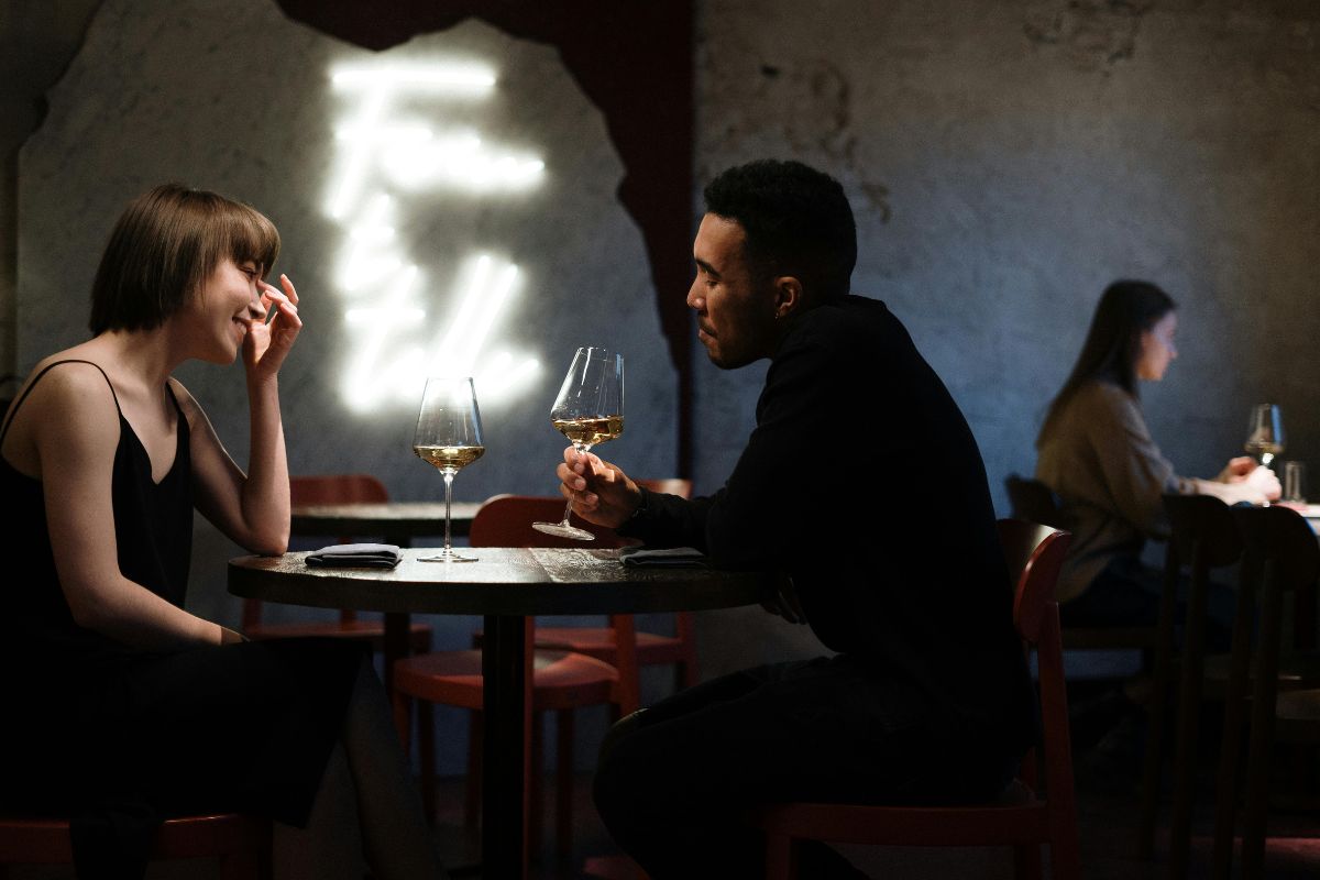 Creative Date Night Ideas to Keep the Spark Alive - HN Magazine