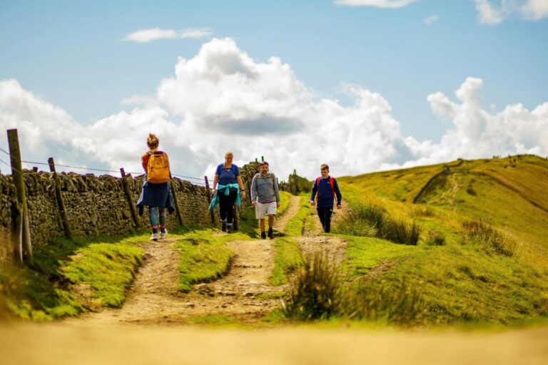Why Are People Moving to the Countryside? - HN Magazine