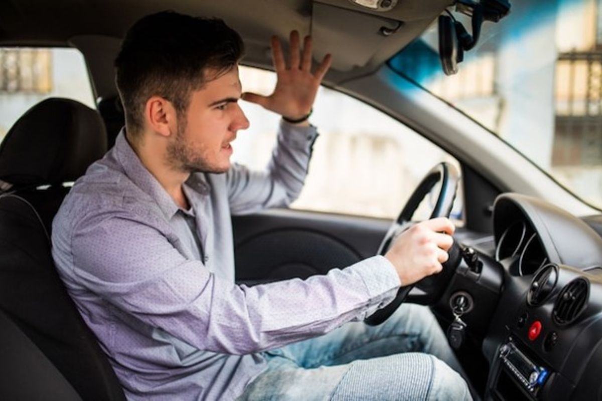 The Actions that are Considered Reckless Driving - HN Magazine