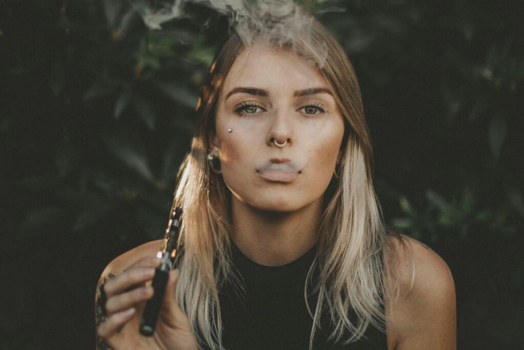 What You Can Do to Get Rid of That Stale Smoke Smell in Your Home - HN ...