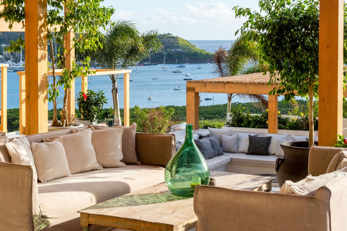 Oliver’s Travels Announces its Most Oscar-Worthy Villas of 2025 - HN ...