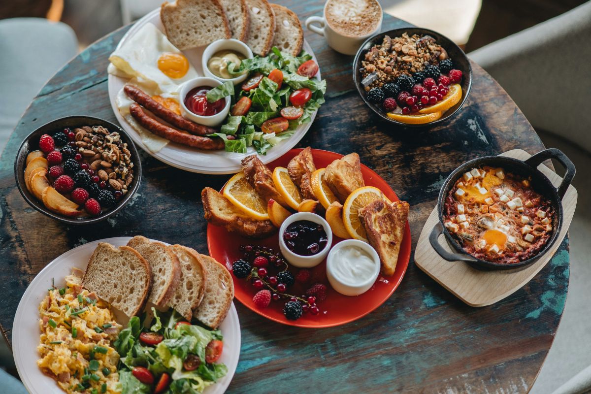 Fuelling Your Skiing Weekend: What to Eat Before, During and After the ...