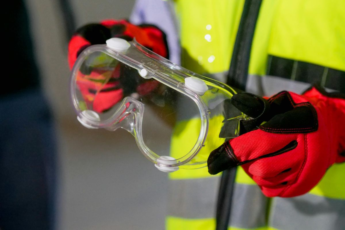 What Is SSSTS? Complete Guide to the Site Supervision Safety Scheme ...